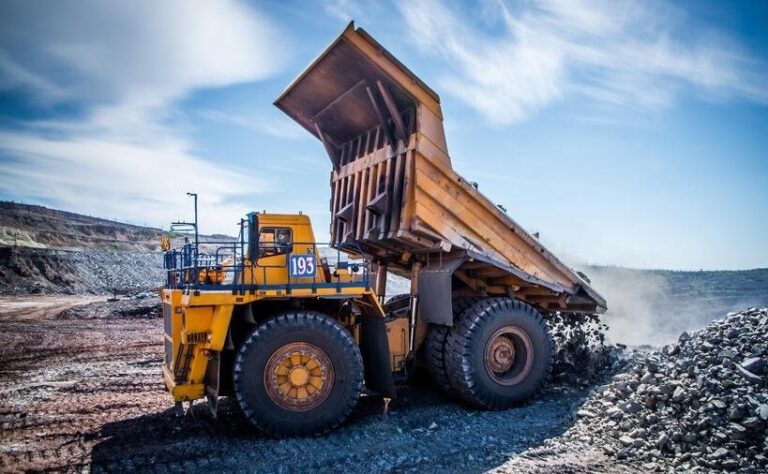 10 Types of Construction Vehicles and Their Uses [with Pictures & Names ...