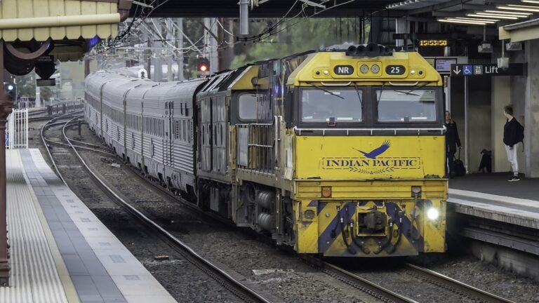 17 Types of Trains and Advantages of Traveling via Train [with Pictures ...