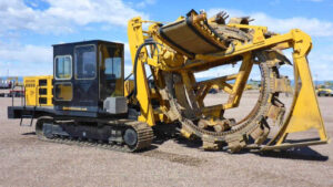 10 Types of Construction Vehicles and Their Uses [with Pictures & Names ...