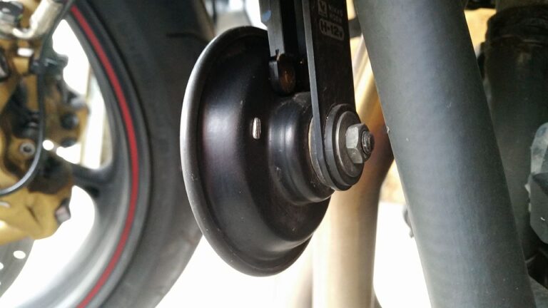 34 Parts of Motorcycle and Their Function [with Pictures & Names ...