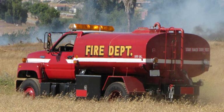 10 Types of Fire Trucks - [with Pictures & Names] - Engineering Learn