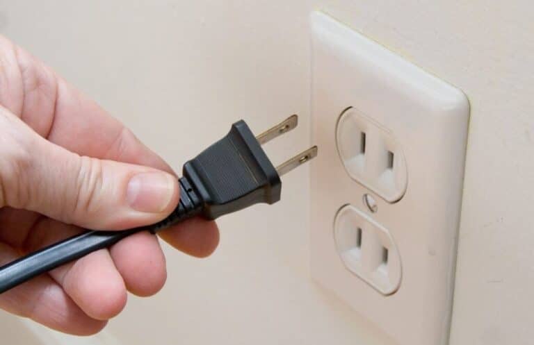 Electrical Fire: How to Put Out an Electrical Fire? Common Causes of ...
