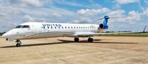 20 Types of Airplanes and Their Uses [With Pictures & Names ...