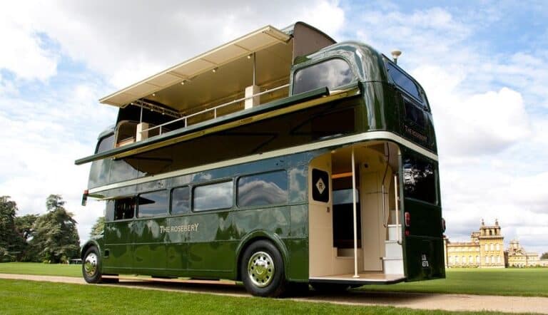 Party Bus: 10 Best Party Buses in World [With Pictures & Names ...